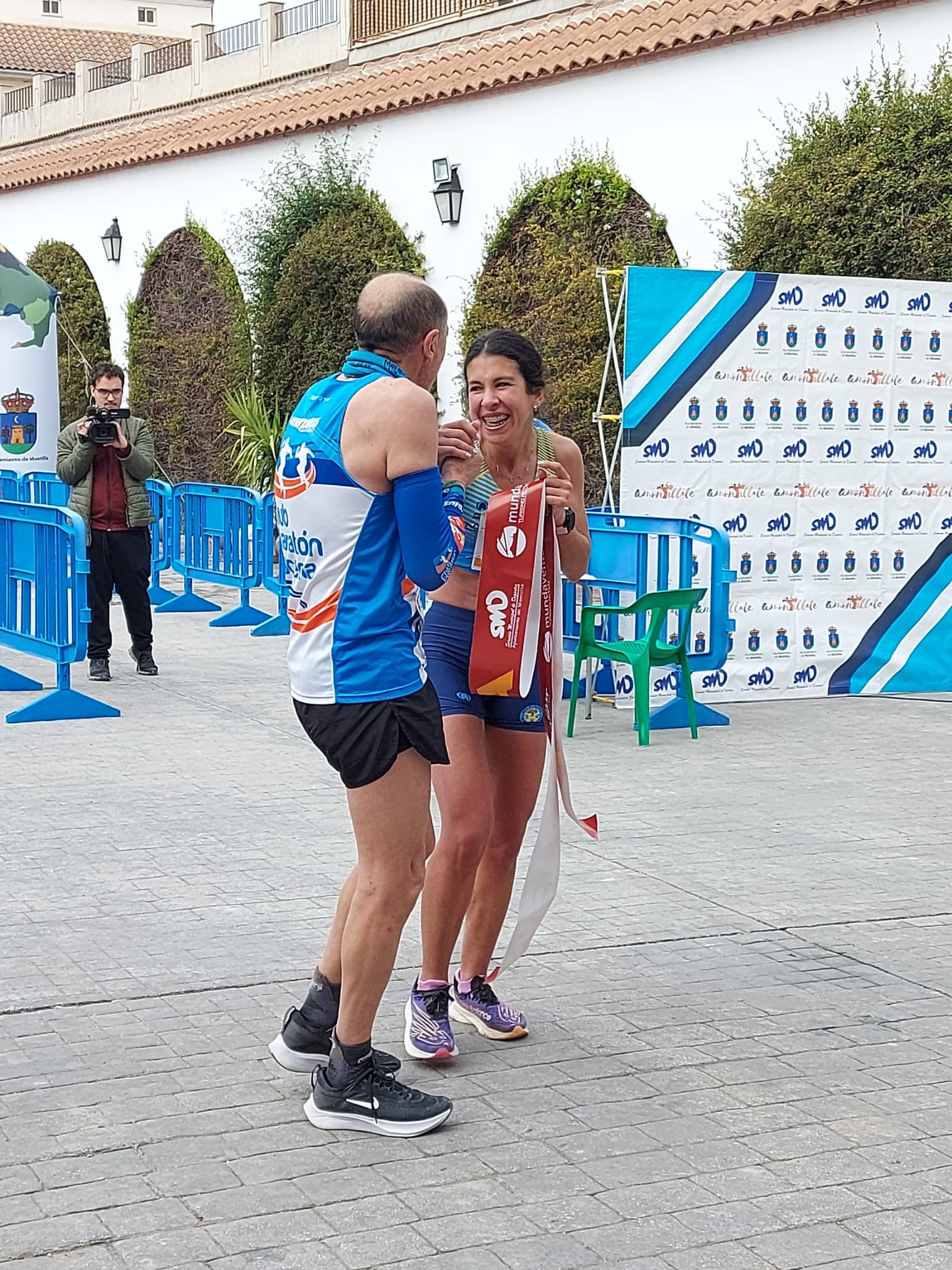 Antonio Montero y Marta Rueda ganadores del X Cross Batalla de Munda ...